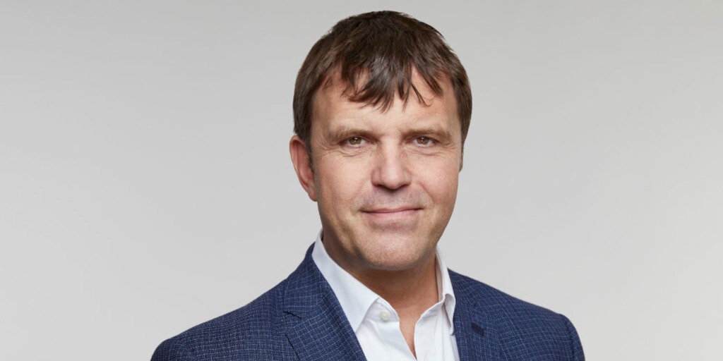 UK climate champion made Honorary Professor by University of Exeter ...